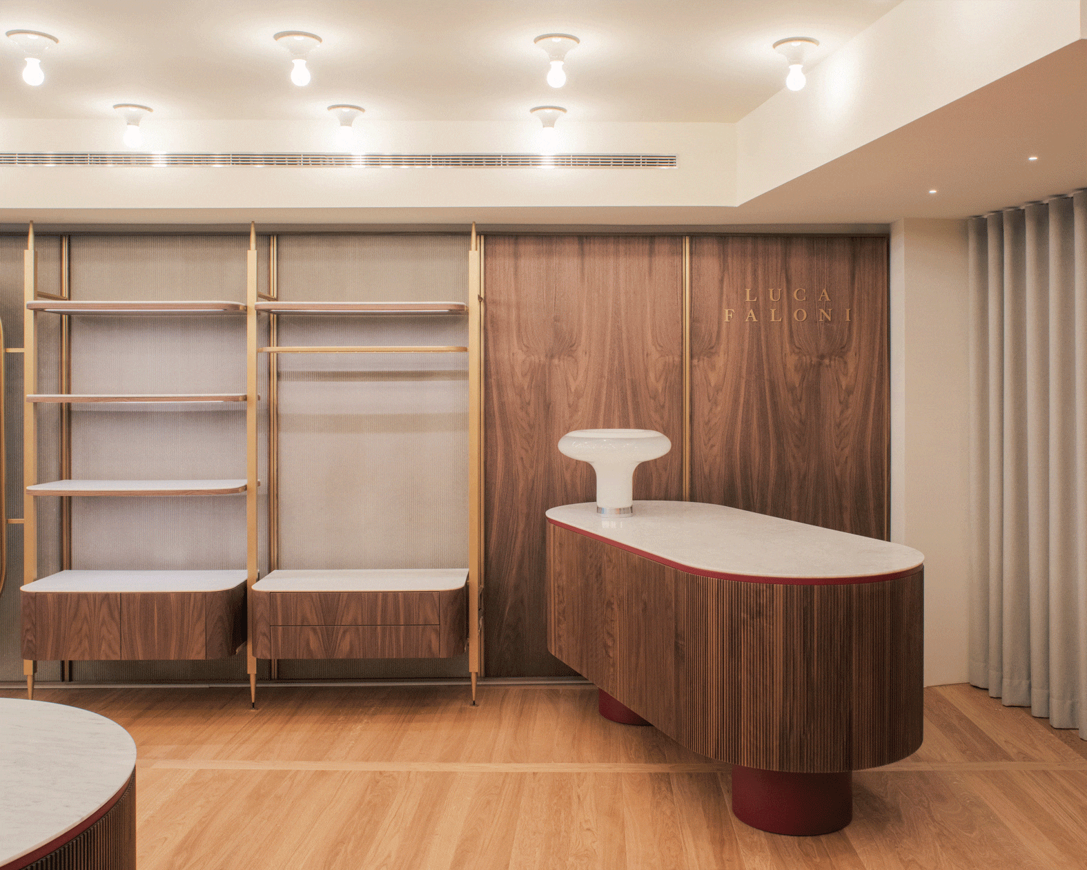 Luca Faloni boutique - Zurich - HI Contract